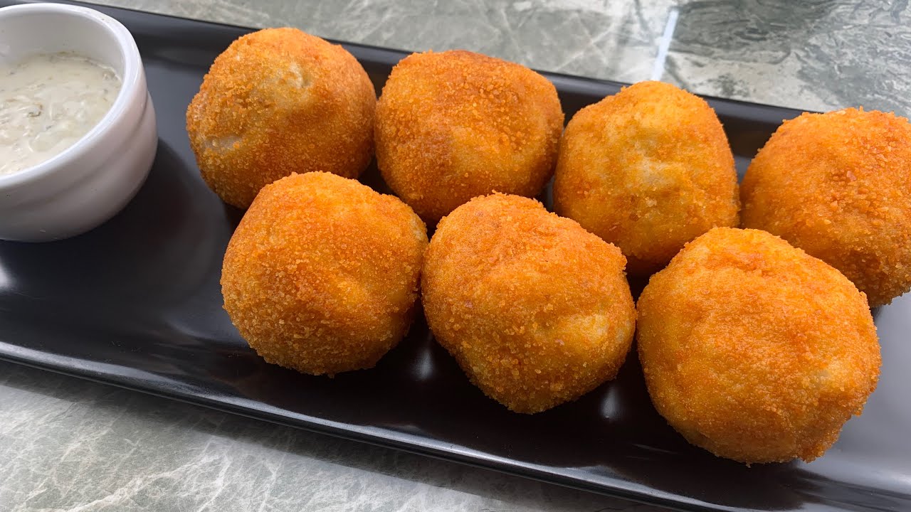 EASY 5 INGREDIENT CHEESE BALL RECIPE | CHEESY BREAD BALL | 4K HD - YouTube