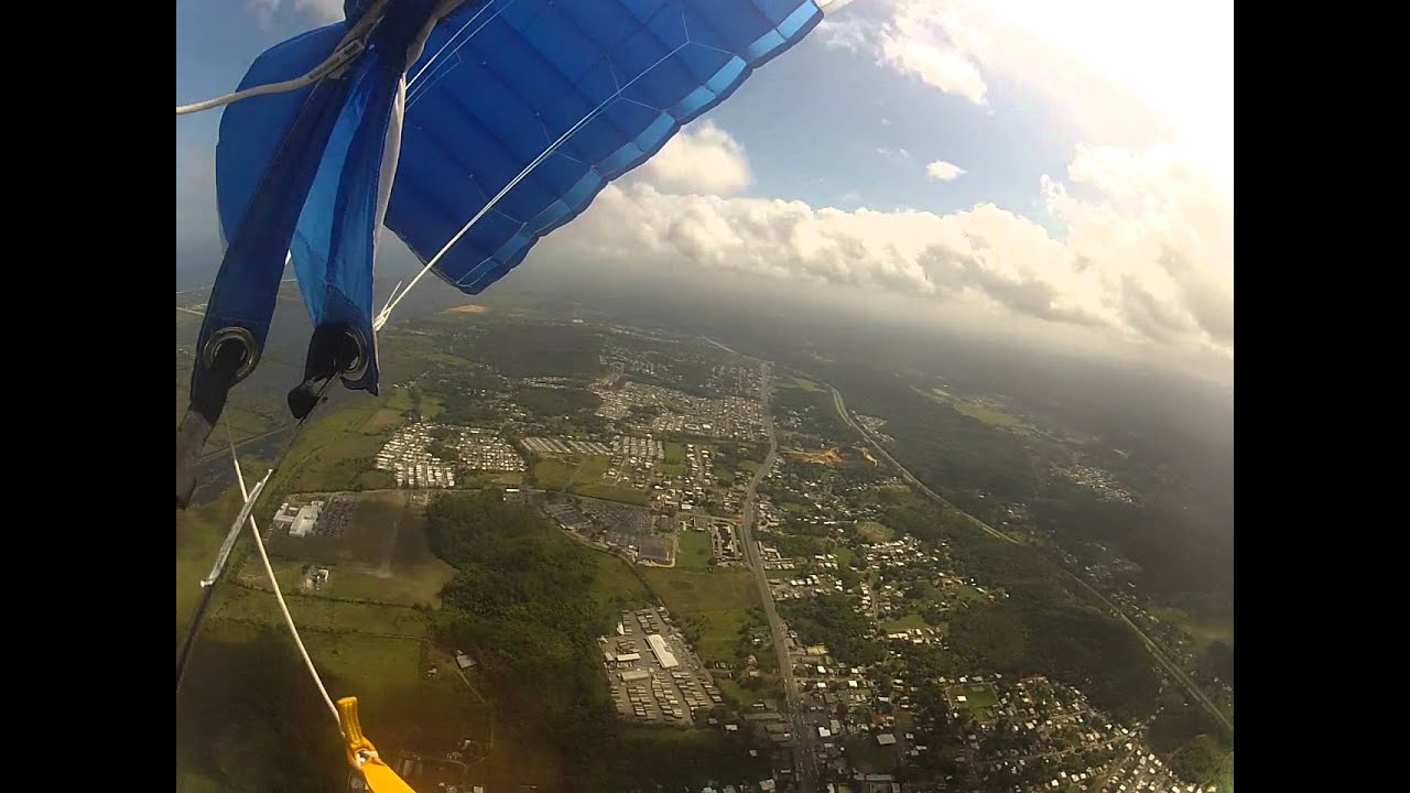 Skydiving @ Arecibo, Puerto Rico 2/14/13 - YouTube