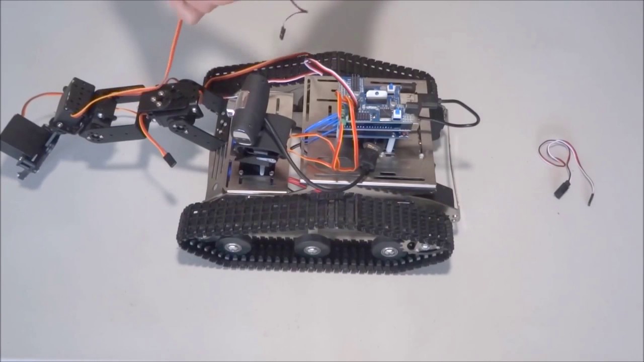 Connecting the Camera Mount and the Manipulator Servos of Kuman robot ...