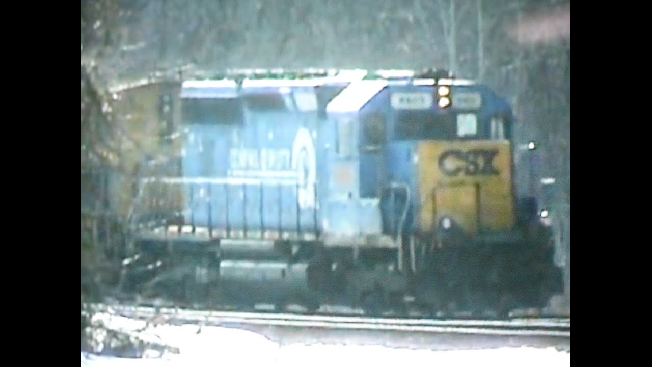 CSX - Conrail Light Engine Move Q249 - YouTube