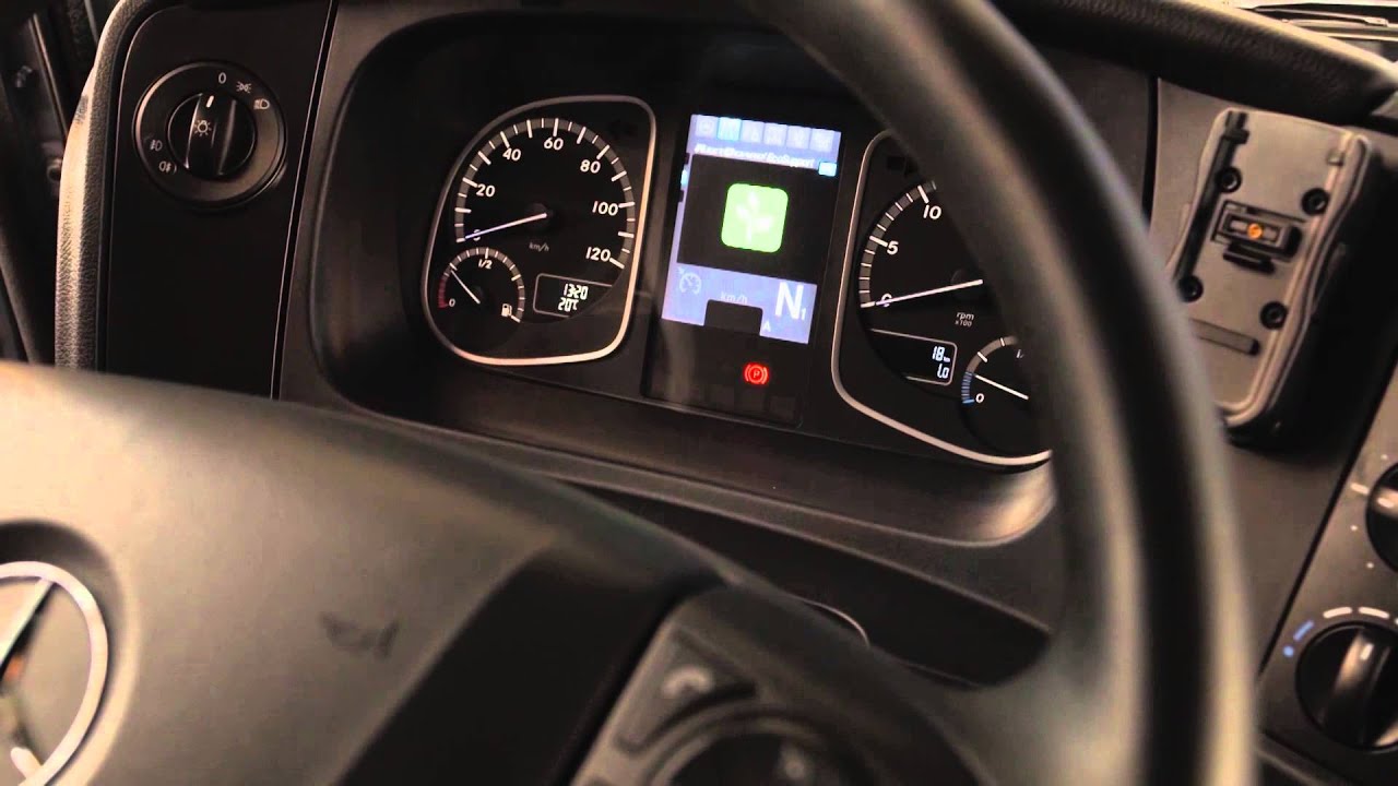 2014 Mercedes-Benz Atego Interior Design | AutoMotoTV - YouTube