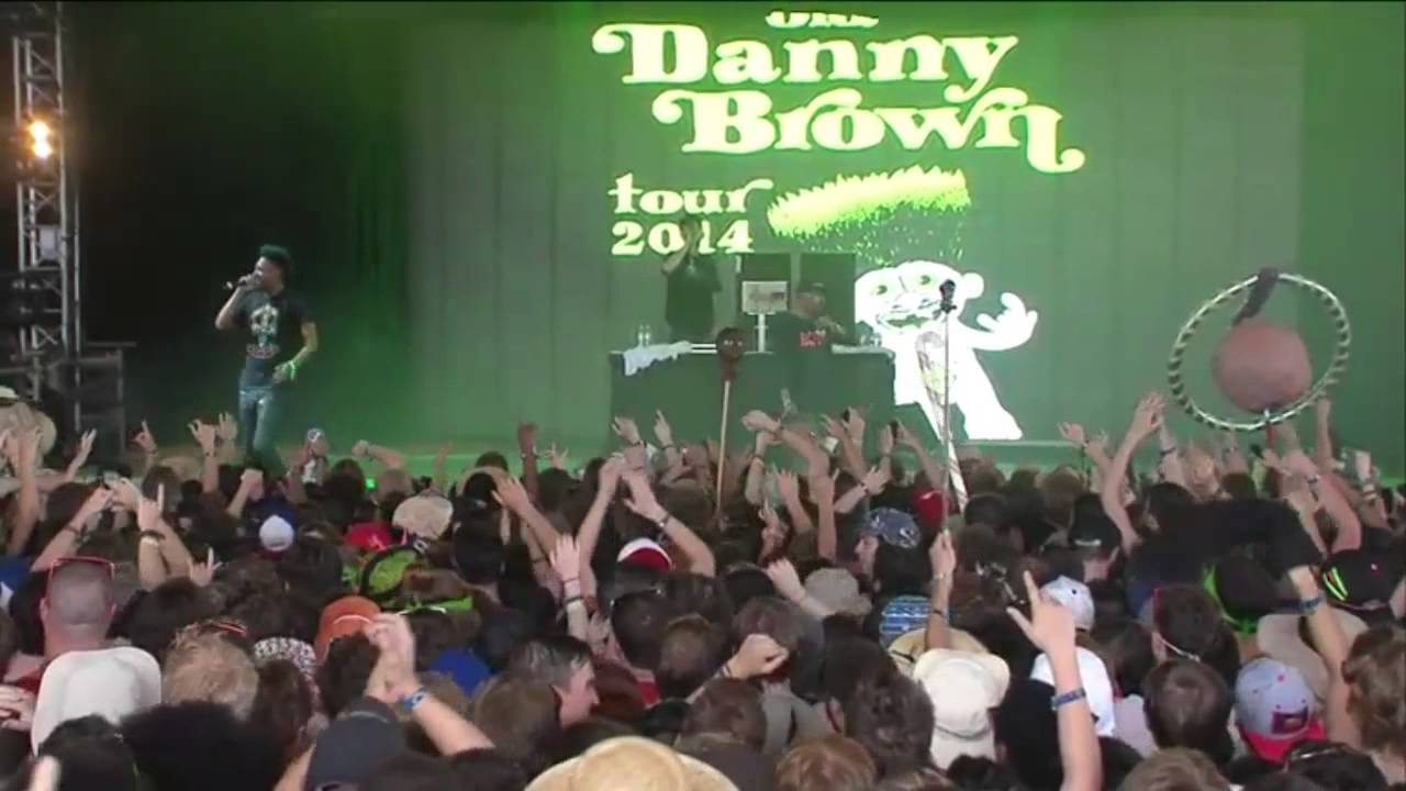 Danny Brown live Bonnaroo 2014 - YouTube