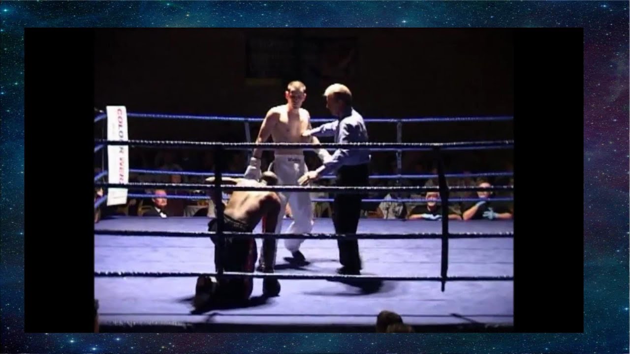 Chris Morgan V Barry Hazel Full Contact Kickboxing - YouTube