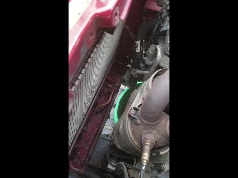 01 TOYOTA RAV4 RADIATOR REPLACEMENT - YouTube