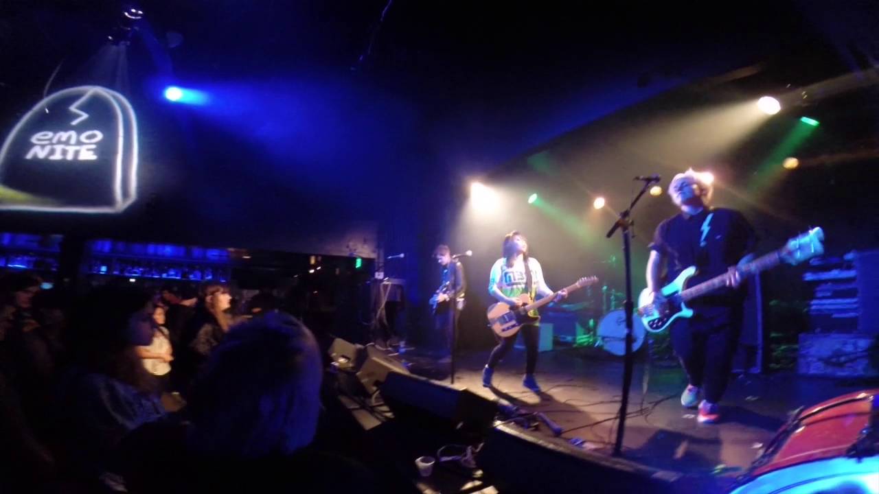 WASI - Superhero Live - YouTube