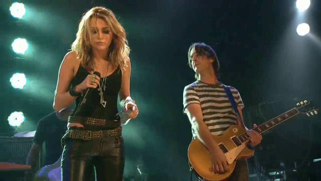 Miley Cyrus - Every Rose Has Its Thorn HD Chords - Chordify