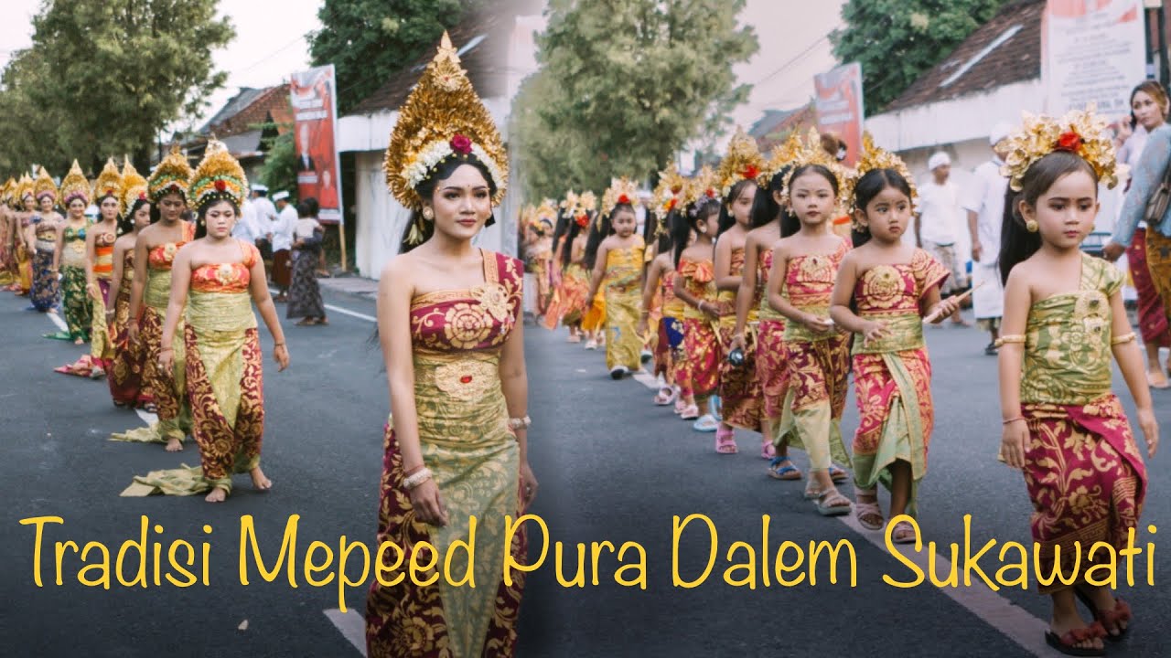 Tradisi Mepeed Pura Dalem Sukawati - YouTube