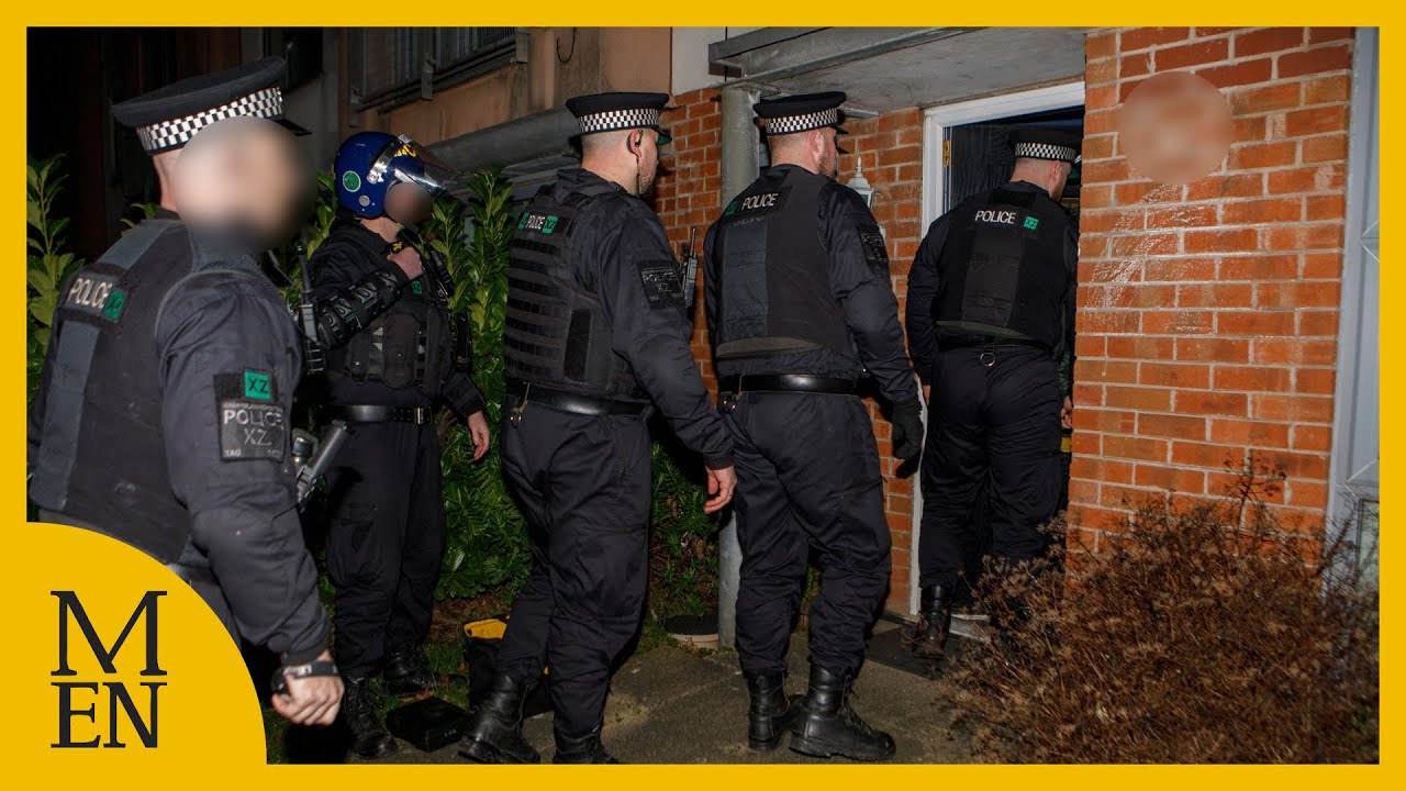 GMP make arrests after planned hooligan fight between Manchester United ...