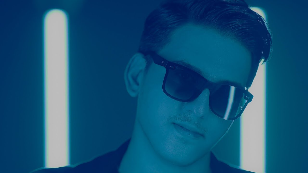 آرمان پارسا " دلبر ناب " The official teaser ( Delbare Naab) of Arman Parsa - YouTube