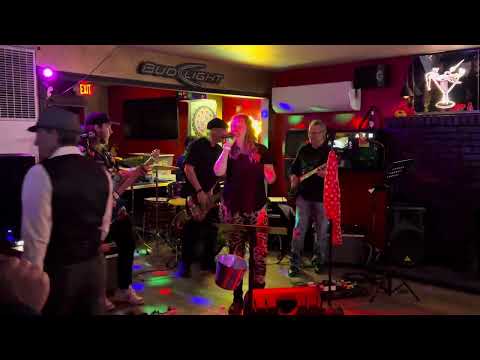 Gypsy Red Band in Verdi, NV - YouTube
