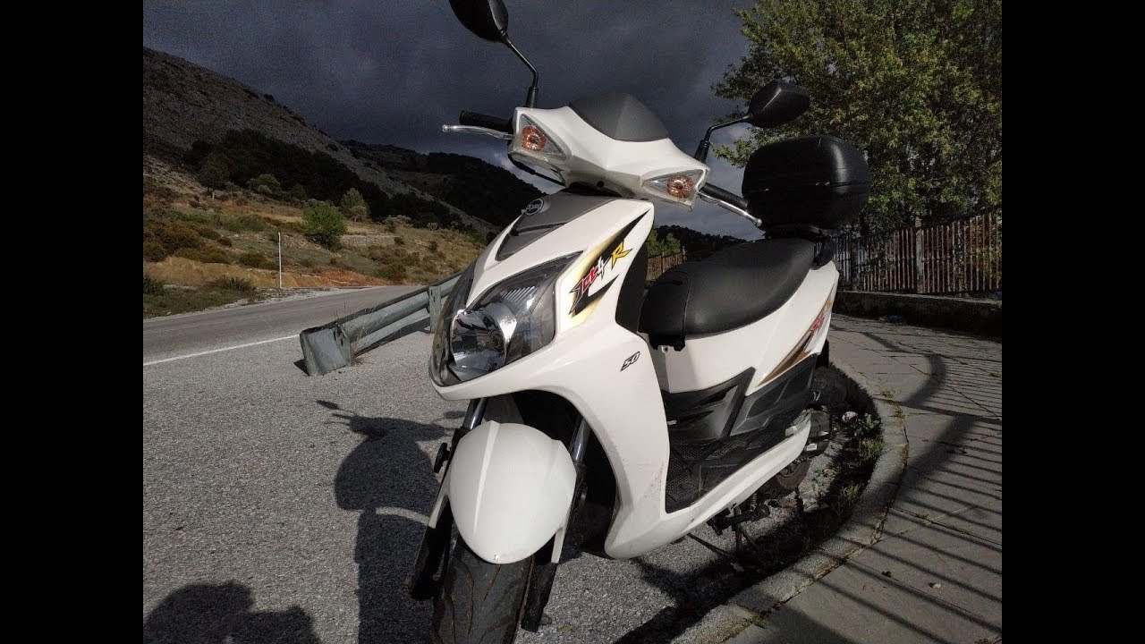 SYM jet 4R. Un ratico de moto - YouTube