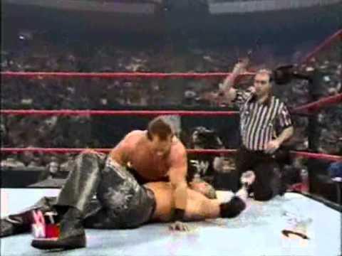 Test vs Chris Benoit © Intercontinental Championship Match - RAW 1/1/01 ...