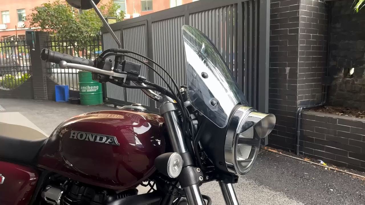 Honda CB350 motorcycle OEM windshield step-by-step installation video ...