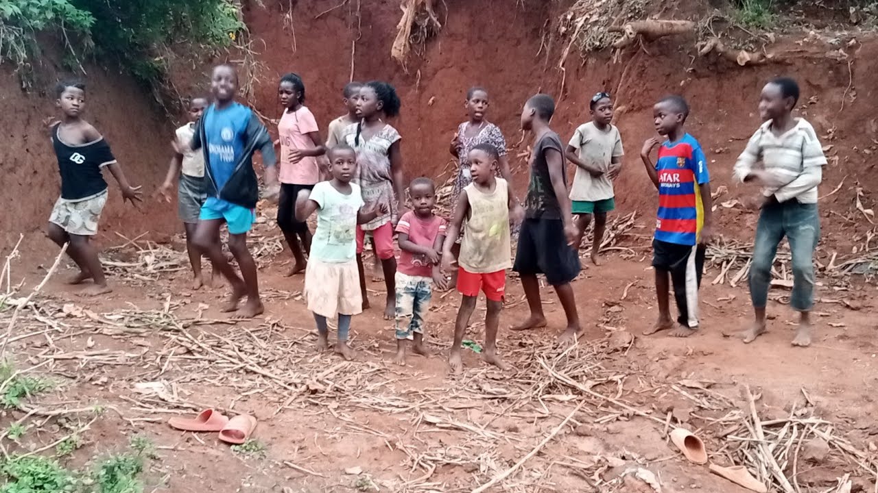 HELLO MY AFRICA 🌍 - JEJE HEARTS CHARITY KIDS TOP BEST AFRICANA DANCE ...