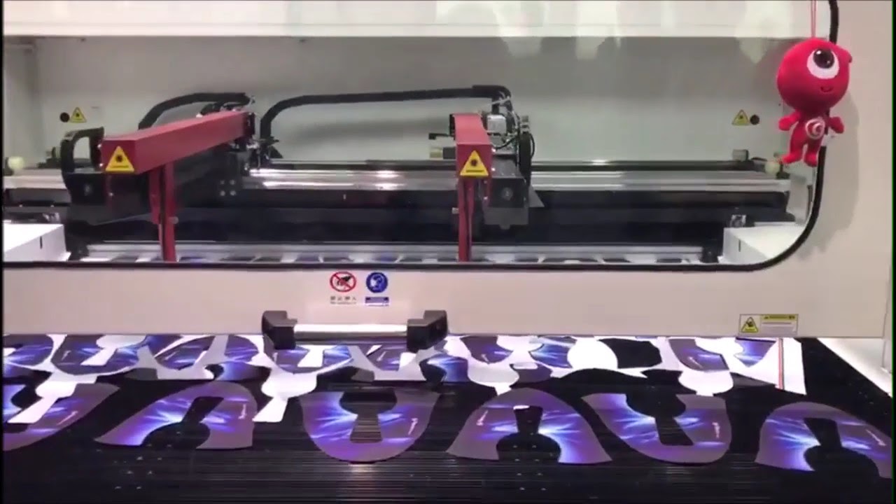 Laser cutter GBOS V10SCCD - laser cutting digital printed shoe uppers ...
