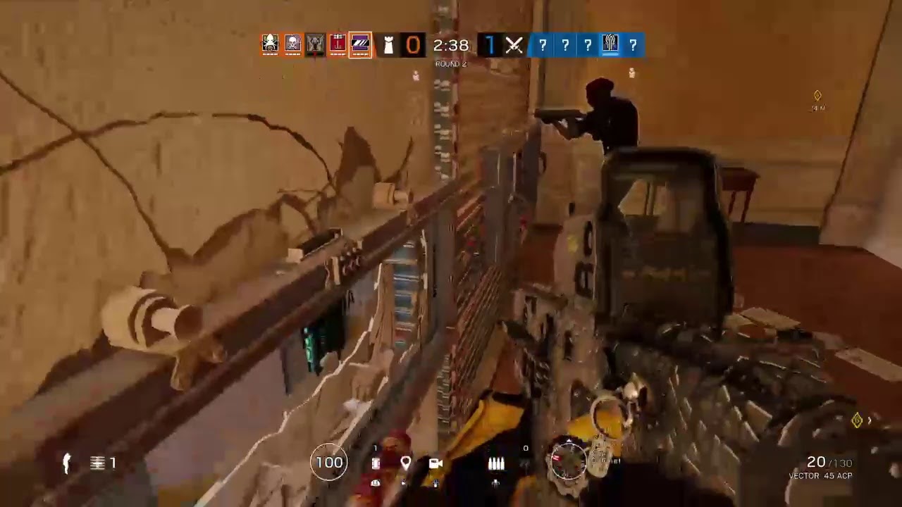 Playing Seige With Women - YouTube