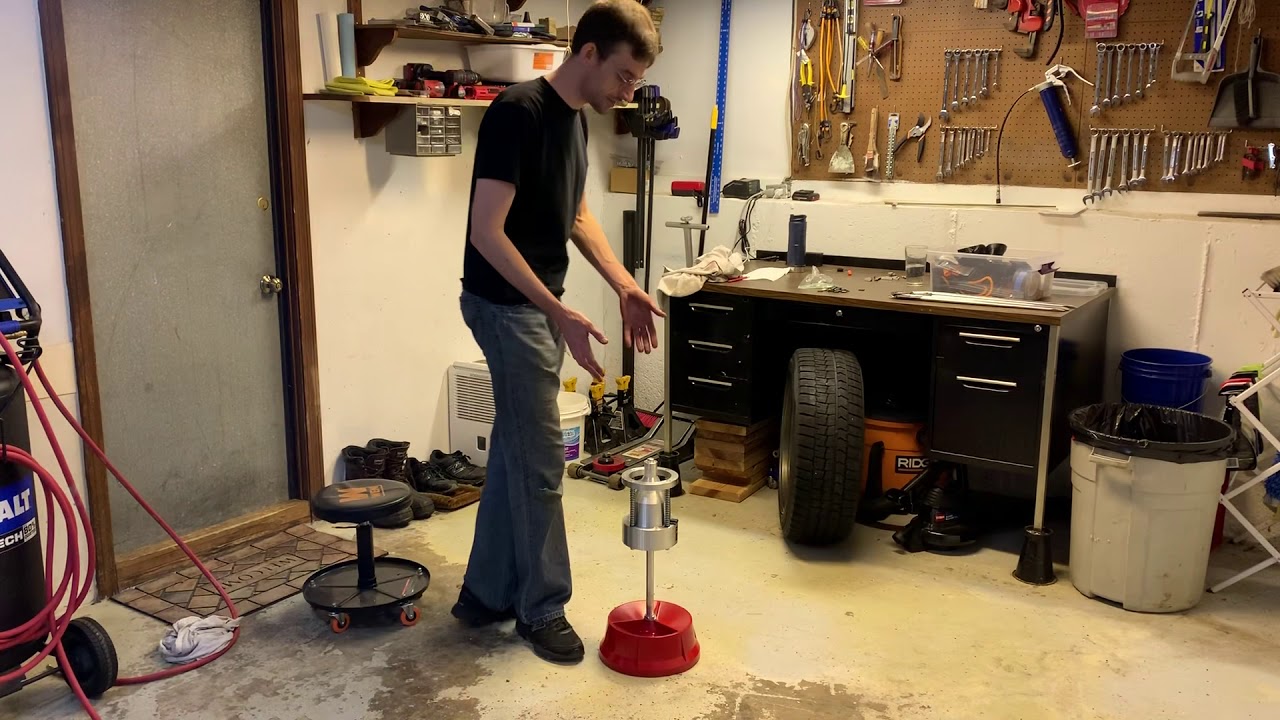 Static Balancing a Tire - YouTube