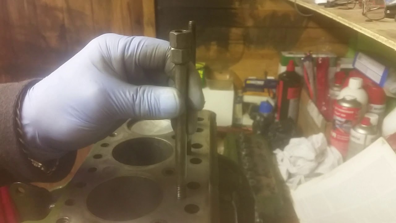 AUSTIN A35 A SERIES ENGINE REBUILD PART SEVENTEEN, HEAD STUDS. - YouTube