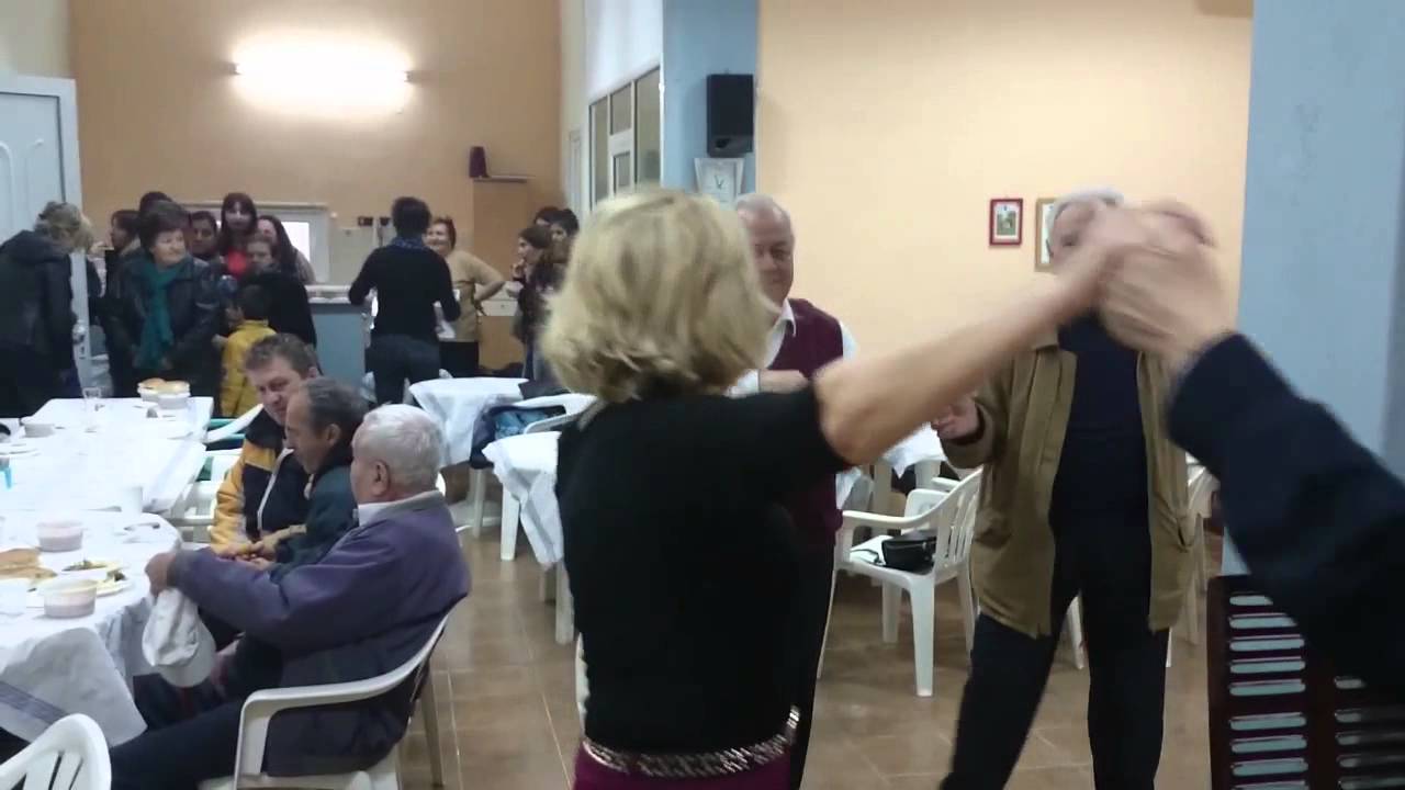 ΚΟΥΛΟΥΜΑ ΣΤΟ ΜΕΣΟΧΩΡΙ ΚΟΜΟΤΗΝΗΣ - YouTube