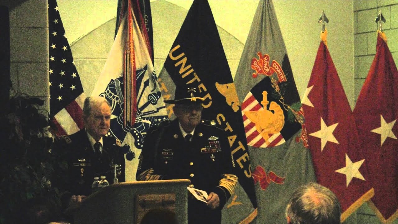 General Hal Moore and Sergeant Major Plumley - YouTube
