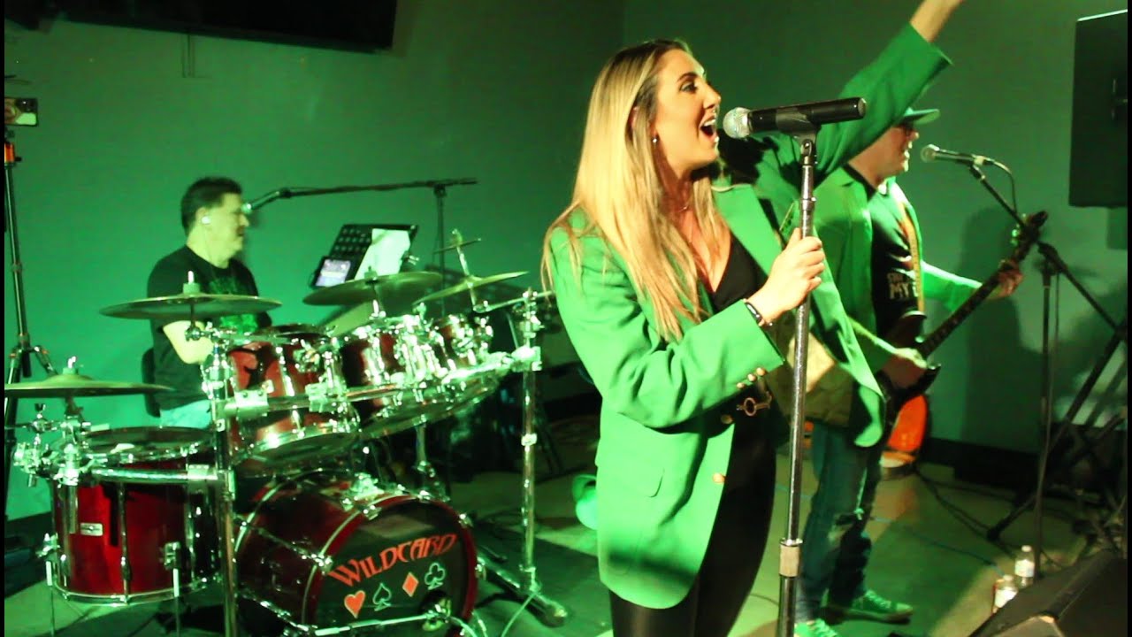 Wildcard performing "My Kinda Lover" by Billy Squier - YouTube