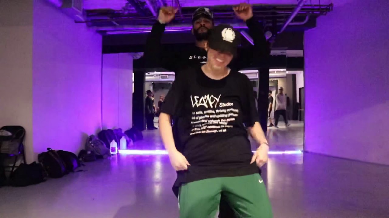 After dark by Drake ft Ty Dolla Sign - Choreography by Adriana Dios ...