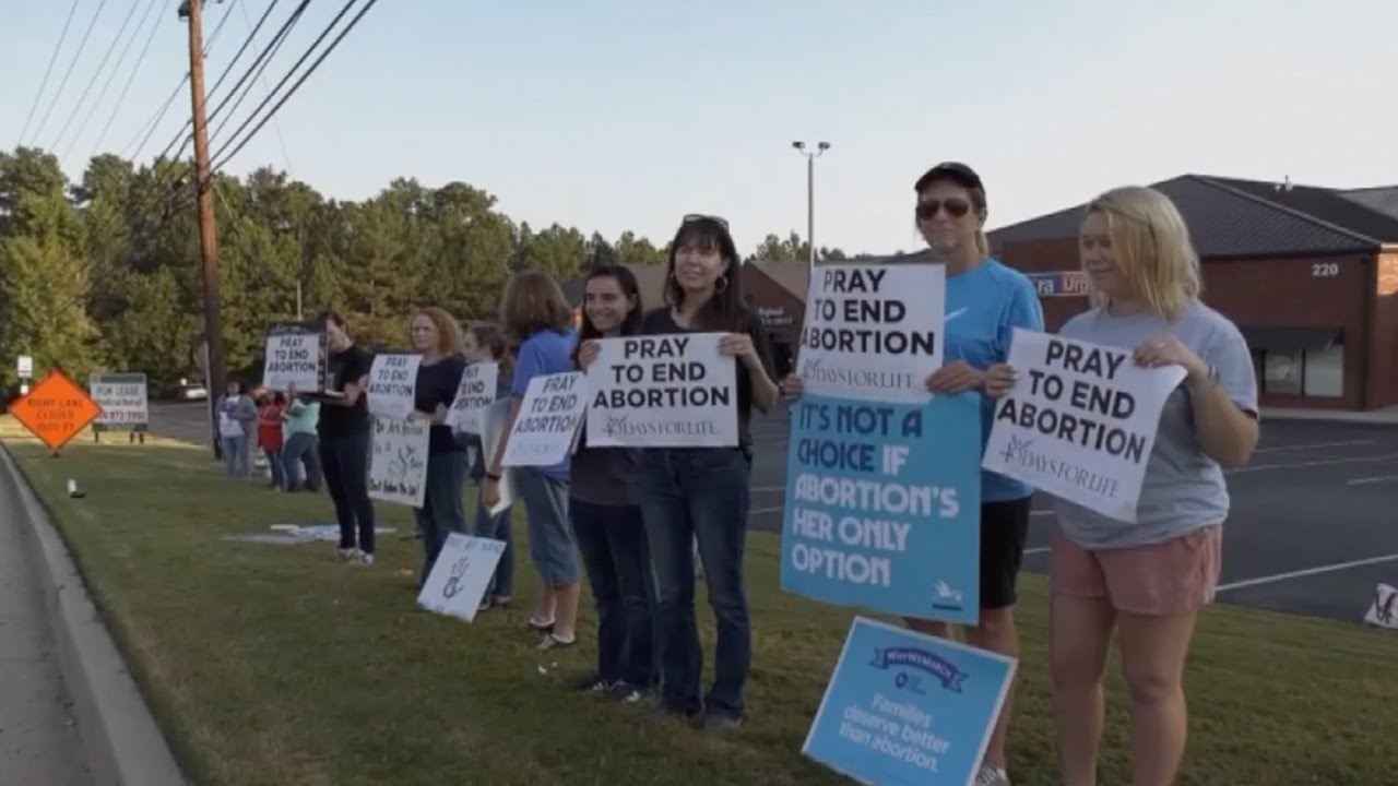 40 Days for Life Expands to Year-Round Campaign - YouTube