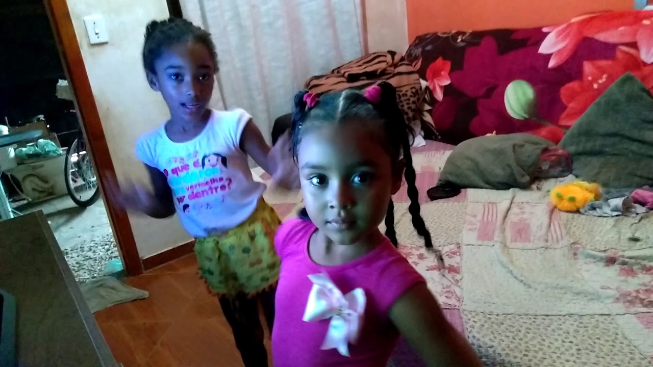 Dançando com a prima 😍 - YouTube