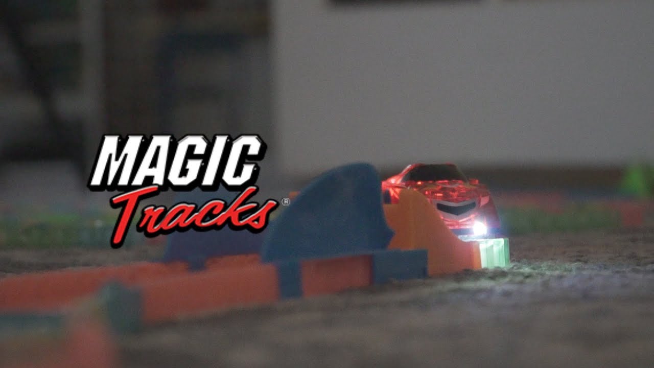 MAGIC TRACKS RC TURBO PLAYDAY AT DANIEL'S ROOM. - YouTube