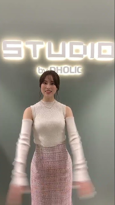 【DHOLIC撮影オフショット】ayachuちゃん ＃shorts - YouTube