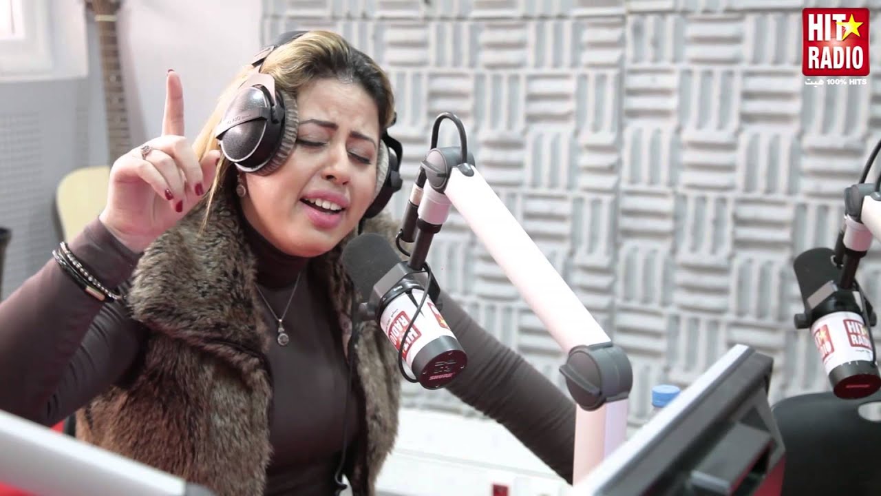 LIVE DE LAMIA ZAIDI DANS LE MORNING DE MOMO SUR HIT RADIO - 23/01/14 ...