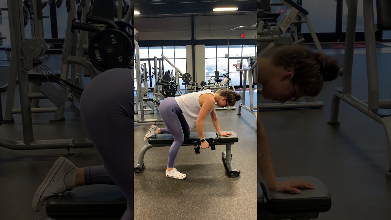 Single Arm DB Row / Upper Traps, Levators & Biceps Emphasis - YouTube