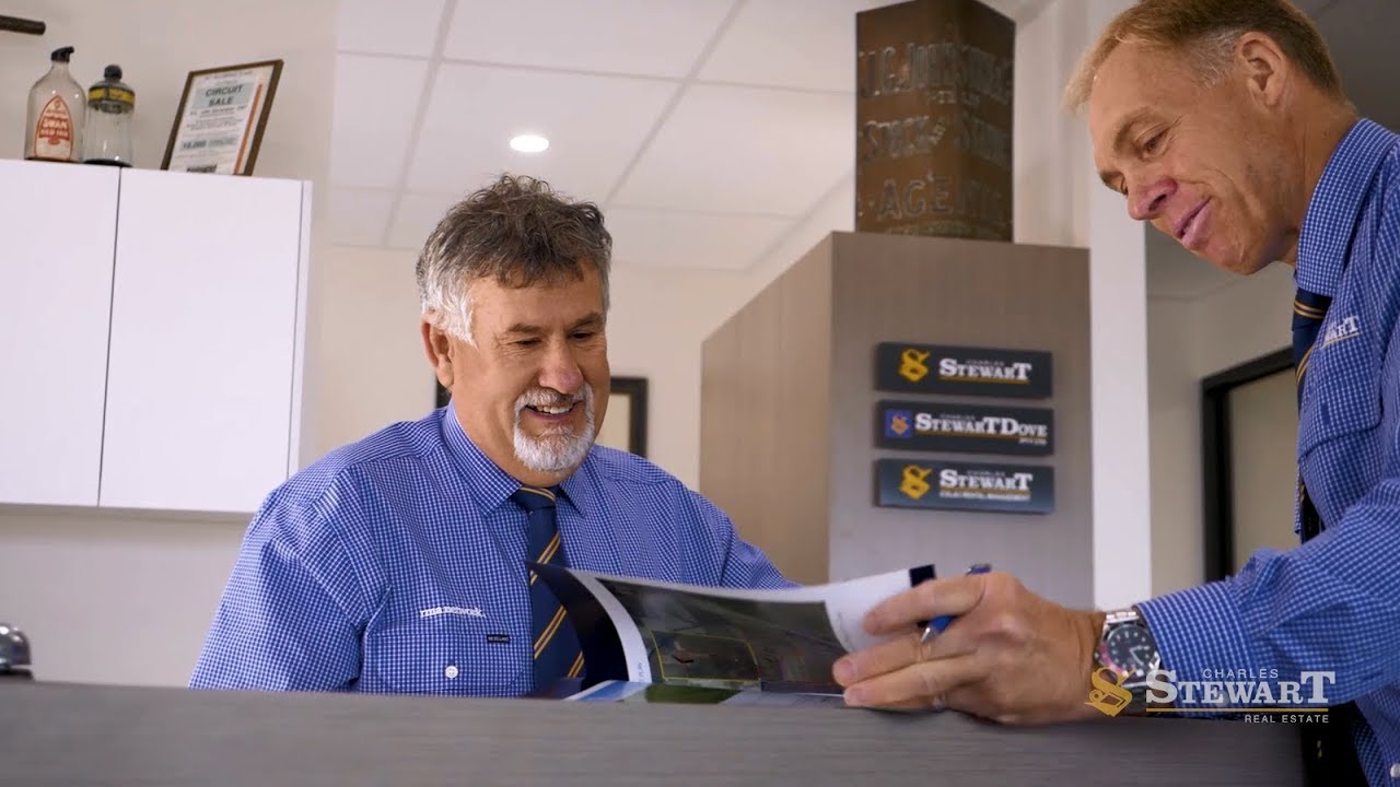 Charles Stewart Real Estate Agent Daryl Oborne - YouTube