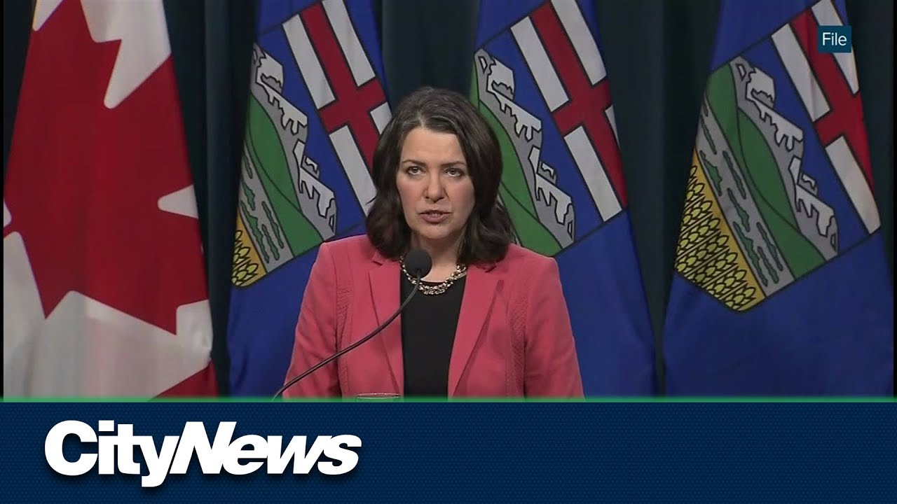 Alberta Premier Smith opposes assisted-dying expansion - YouTube