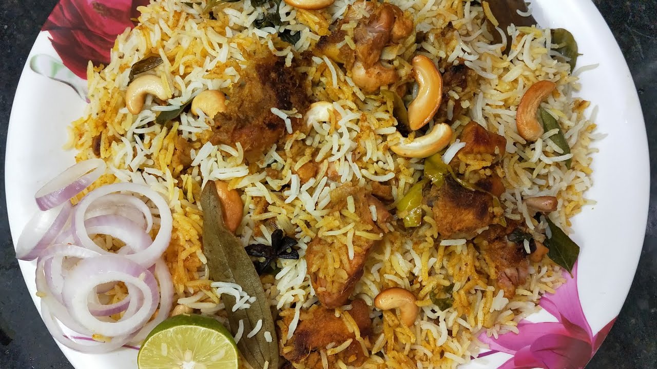Chicken Dhum Biryani || Hyderabadi Chicken Dhum Biryani||Restaurant ...