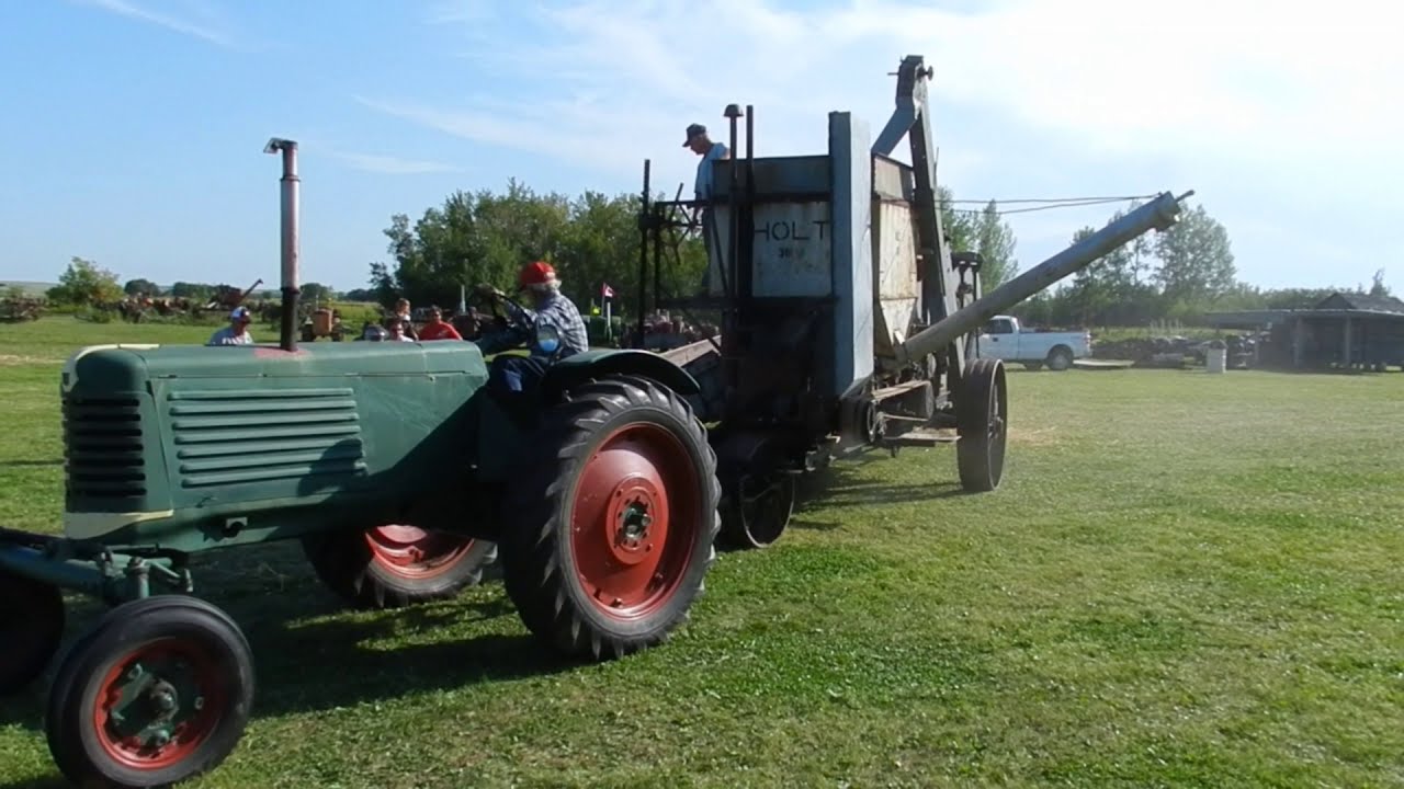 Holt #36 combine with Pickup Header - YouTube