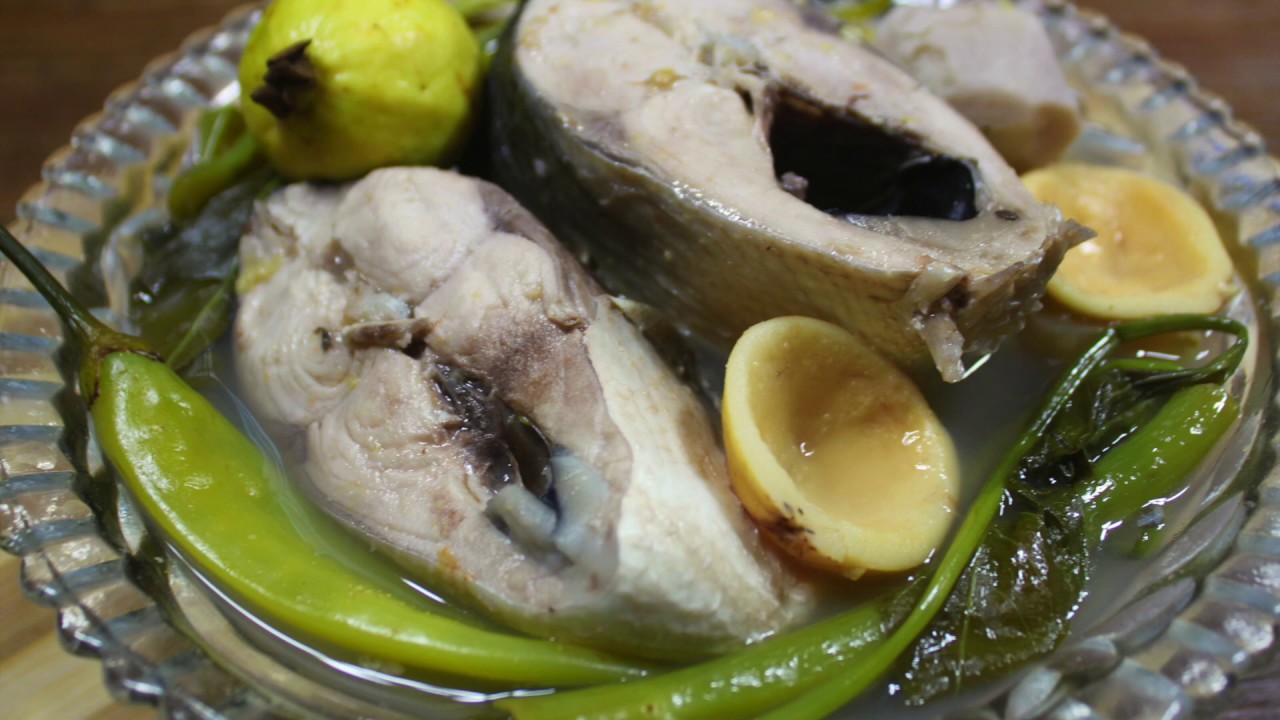 Sinigang na Bangus Bayabas (Bulanglang) - YouTube