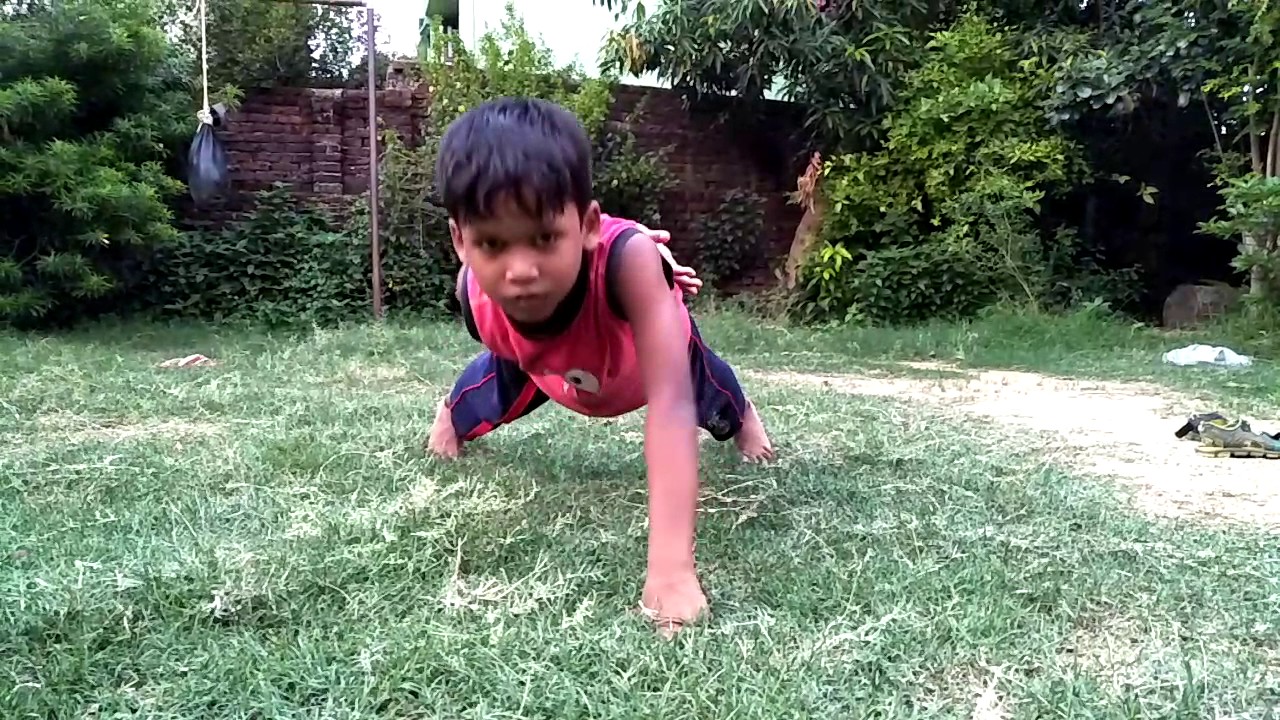 one hand push-up by martial arts kid - YouTube
