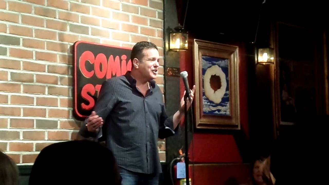 Andrew Shack - Comic Strip Live - YouTube