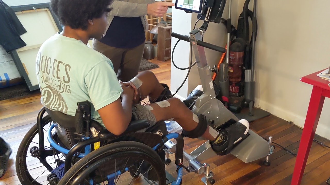 Ephrain using the RT300 FES Cycle - YouTube