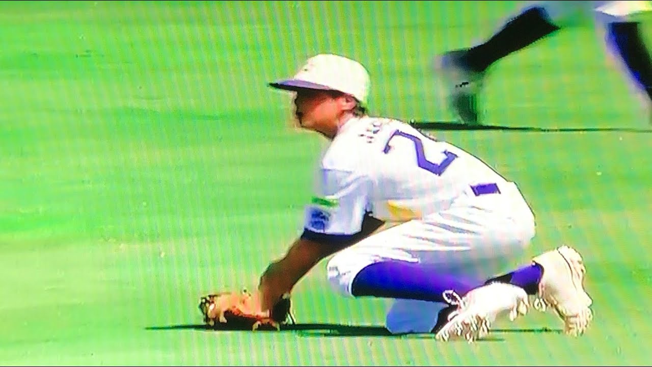 Texas Jett Wilson makes Diving Play in Center Field - 2022 LLWS - Texas ...