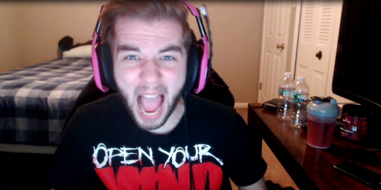 FaZe Jevs wins JACKPOT - YouTube