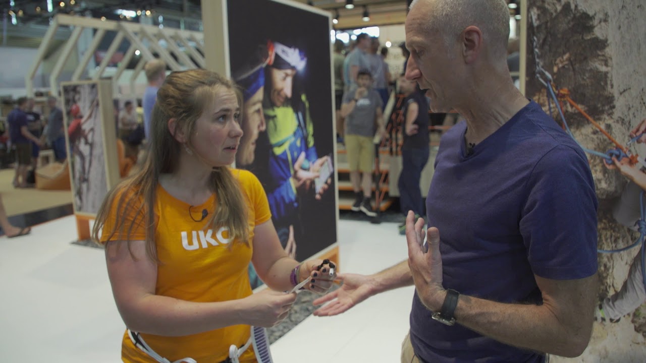 OutDoor 2019 - Petzl - Fly Harness - YouTube