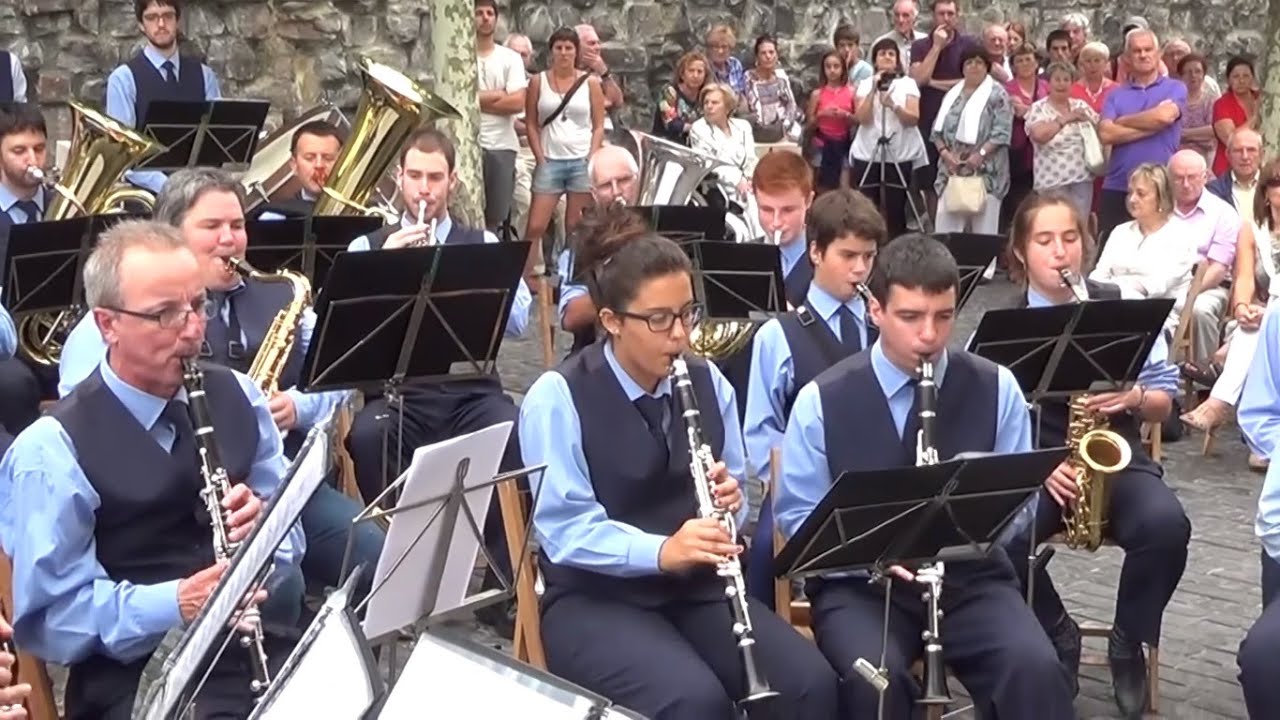 Oregon (Jacob de Haan) - Getariako Musika Banda - YouTube