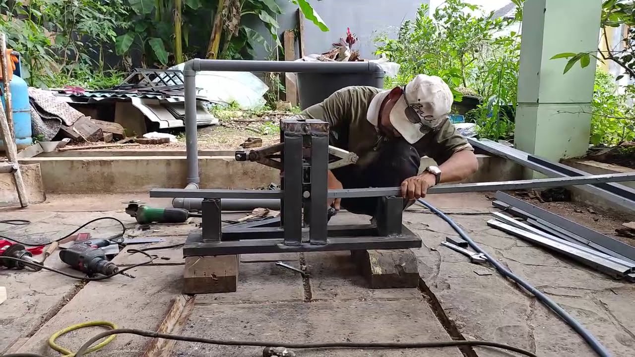 Alat Bending Besi (Versi 1) - Membuat Besi Hollow dan Pipa Menjadi ...