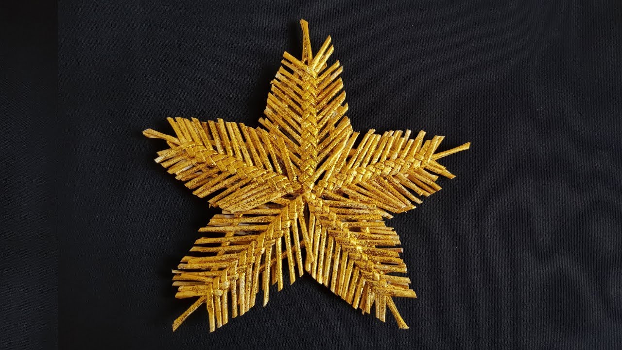 DIY - How to make newspaper Christmas Star - YouTube
