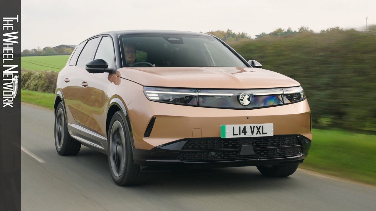 2025 Vauxhall Grandland Electric | Impact Copper | Driving, Interior ...