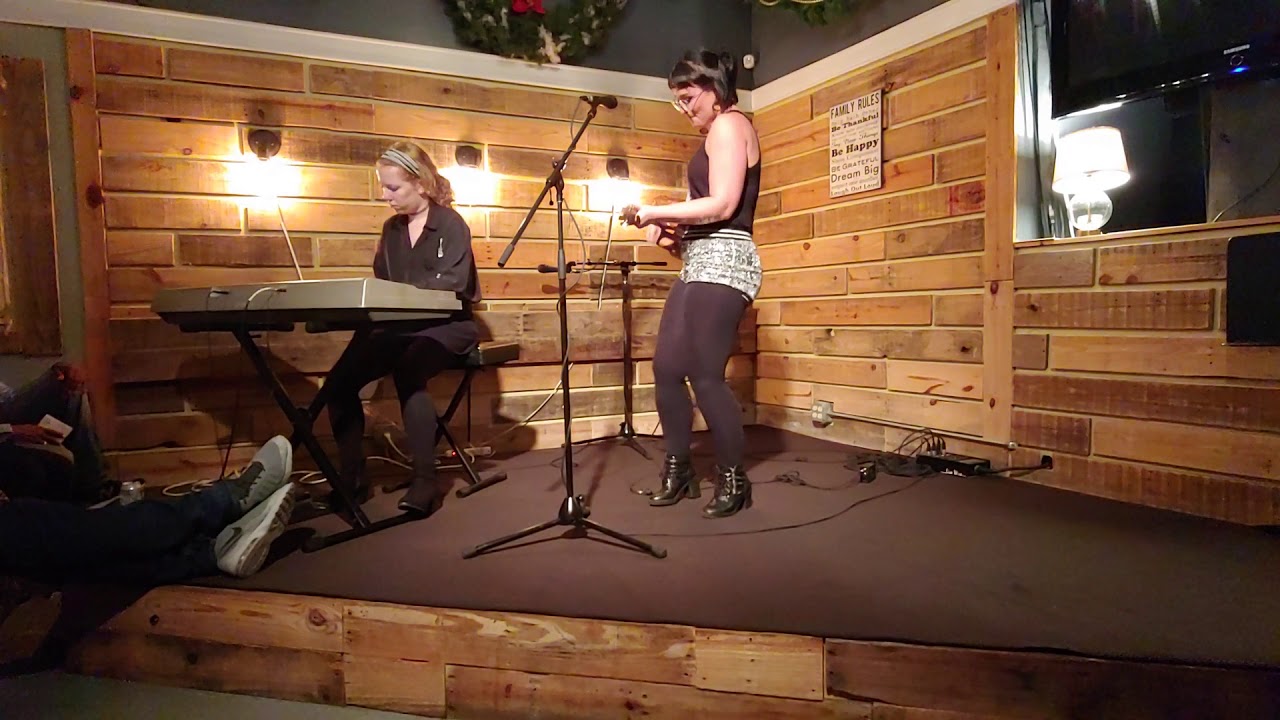 Watch Me Shine//Original Song Live - YouTube