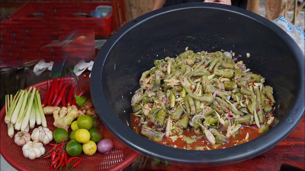 Amazing cooking chicken feet | Pickles Chicken Feet - YouTube
