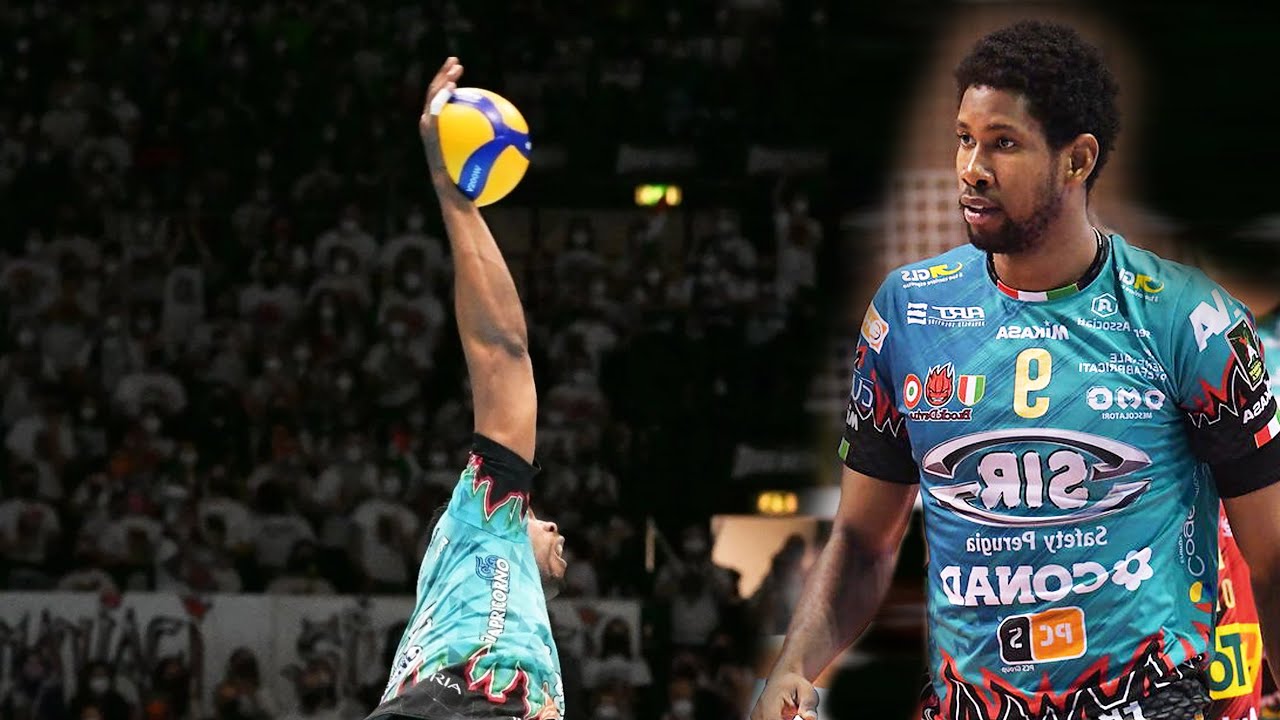 25 Monster Volleyball Spikes by Wilfredo Leon - YouTube